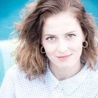 Isabelle White - LinkedIn