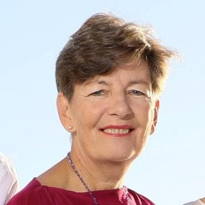 Colleen DeCoste - LinkedIn