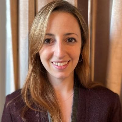 Laura Palantone - LinkedIn, Twitter