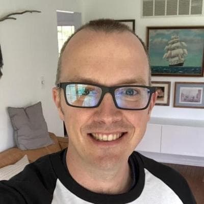 Arfon Smith - Facebook, Github, LinkedIn